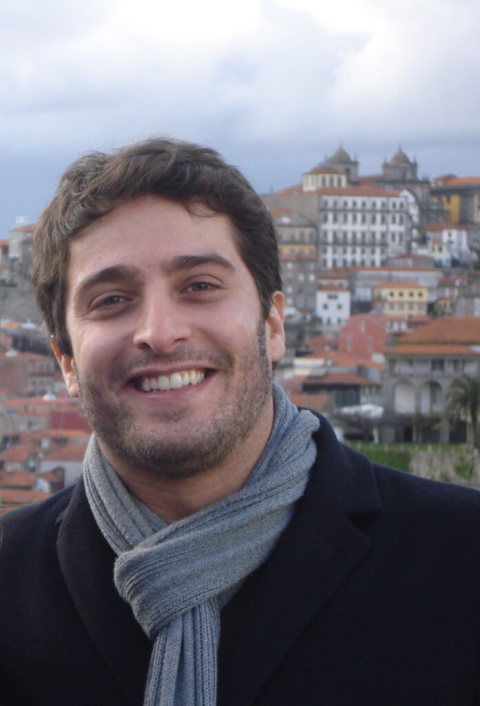 Comunidade Ambra College - Michael Mohallem